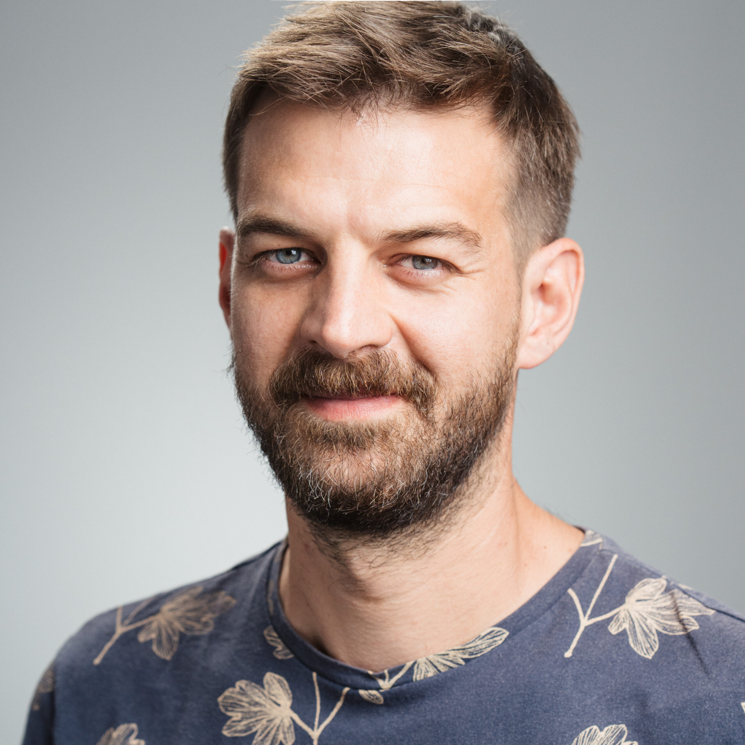 Zoltan Djeke - Akademija primijenjenih umjetnosti